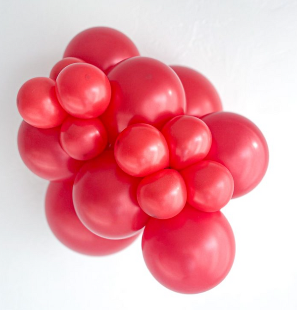 Tuftex Pearlized Starfire Red 11 inch Latex Balloons 12ct – Toy World Inc